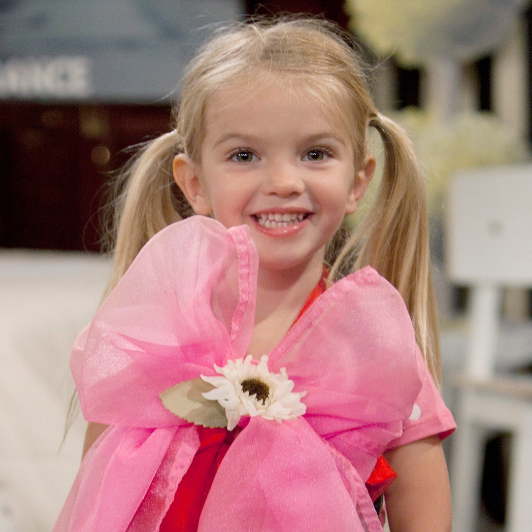 See Good Luck Charlie Star Mia Talerico Start High School See Good Luck Charlie Star Mia Talerico Start High School